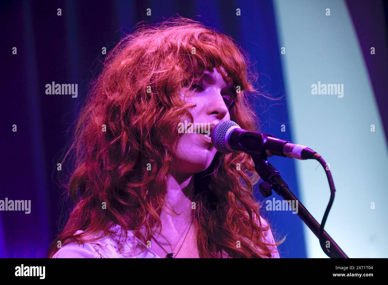 Molly payton in concert hi-res stock photography and images - Alamy