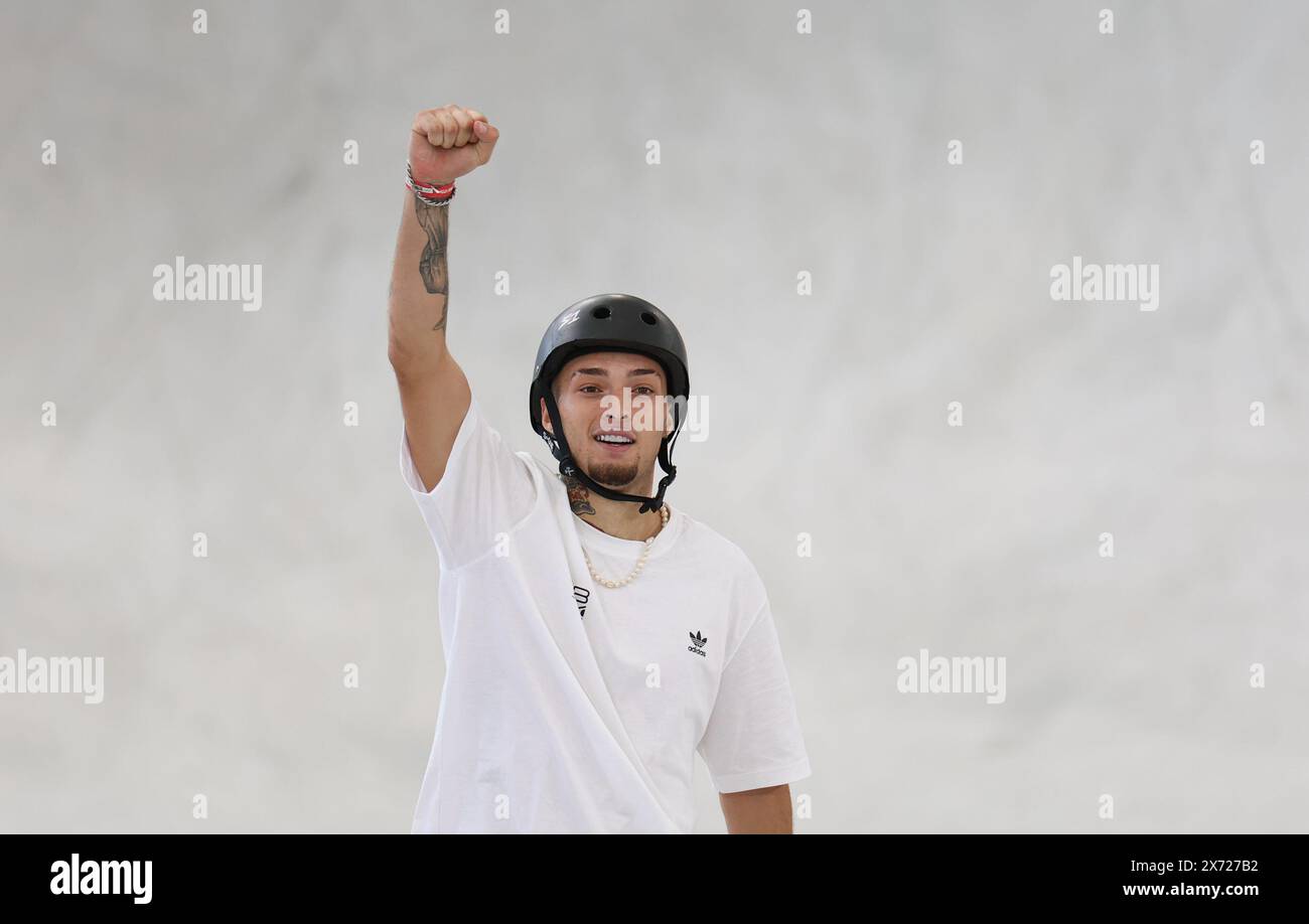 Shanghai. 17th May, 2024. Pedro Quintas of Brazil celebrates during the ...