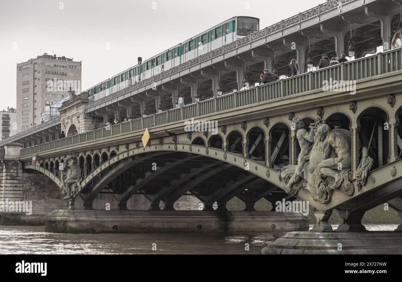 France, Paris - Jan 04, 2024 - A metro crossing the Pont de Bir Hakeim ...