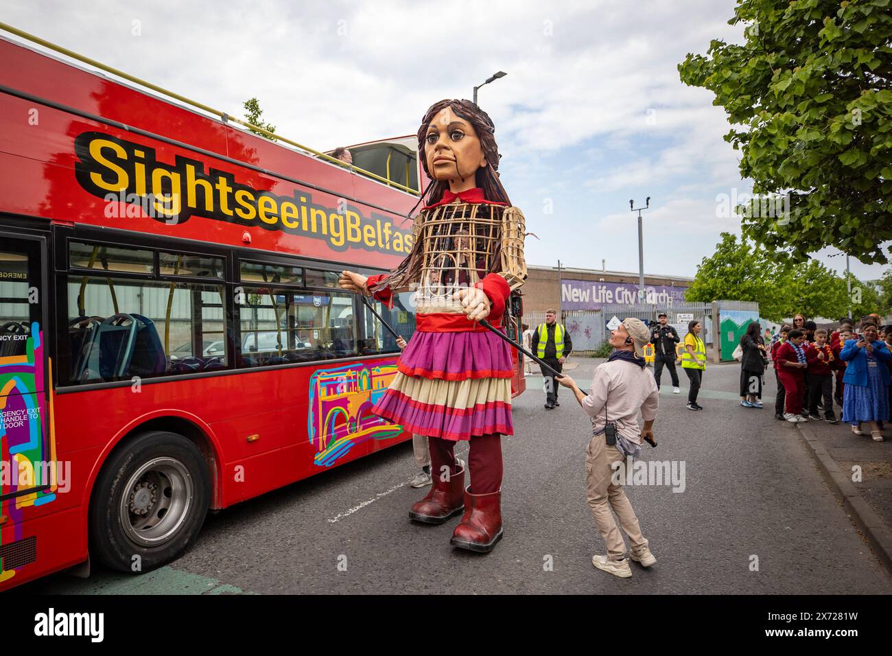 Little Amal, a 12-foot tall puppet of a ten-year-old Syrian refugee ...