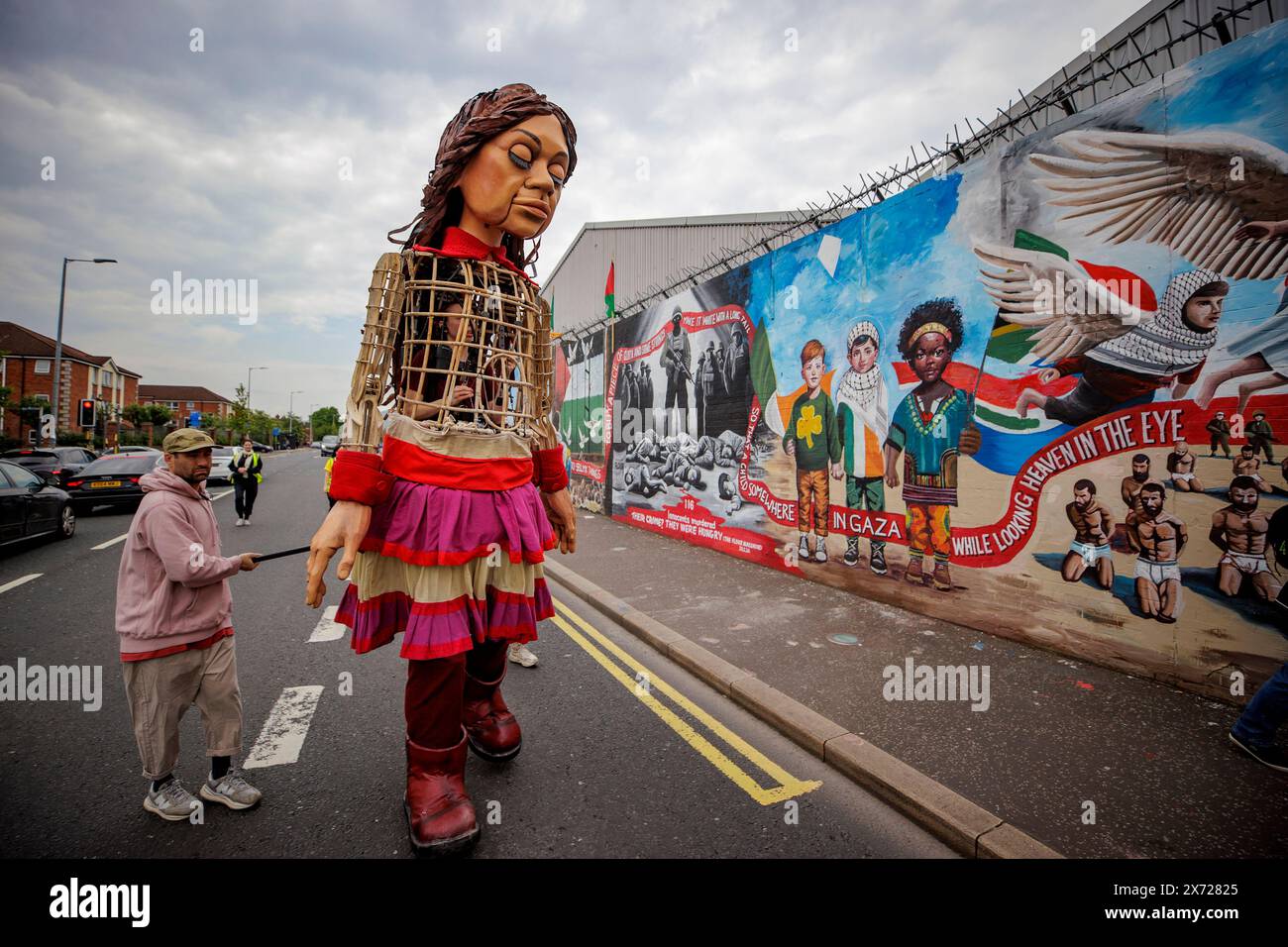 Little Amal, a 12-foot tall puppet of a ten-year-old Syrian refugee ...