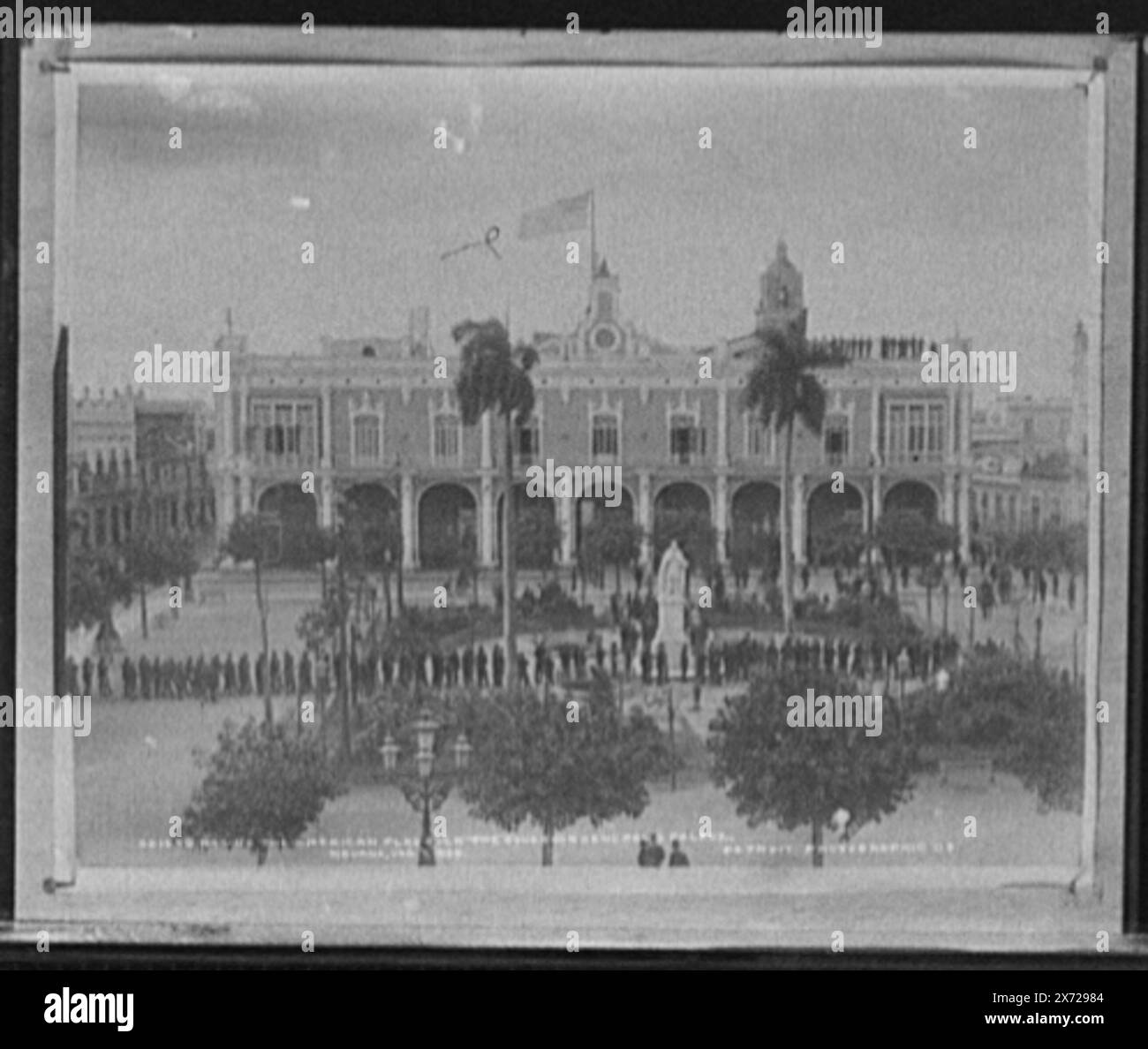 Raising the American flag over the Governor General's Palace, Havana ...