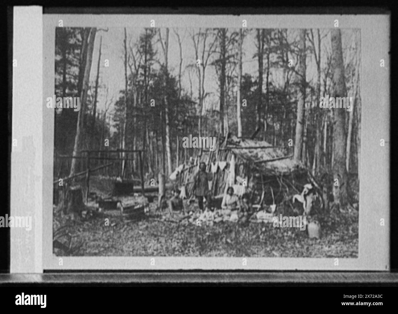Indians of north america subsistence activities hi-res stock ...