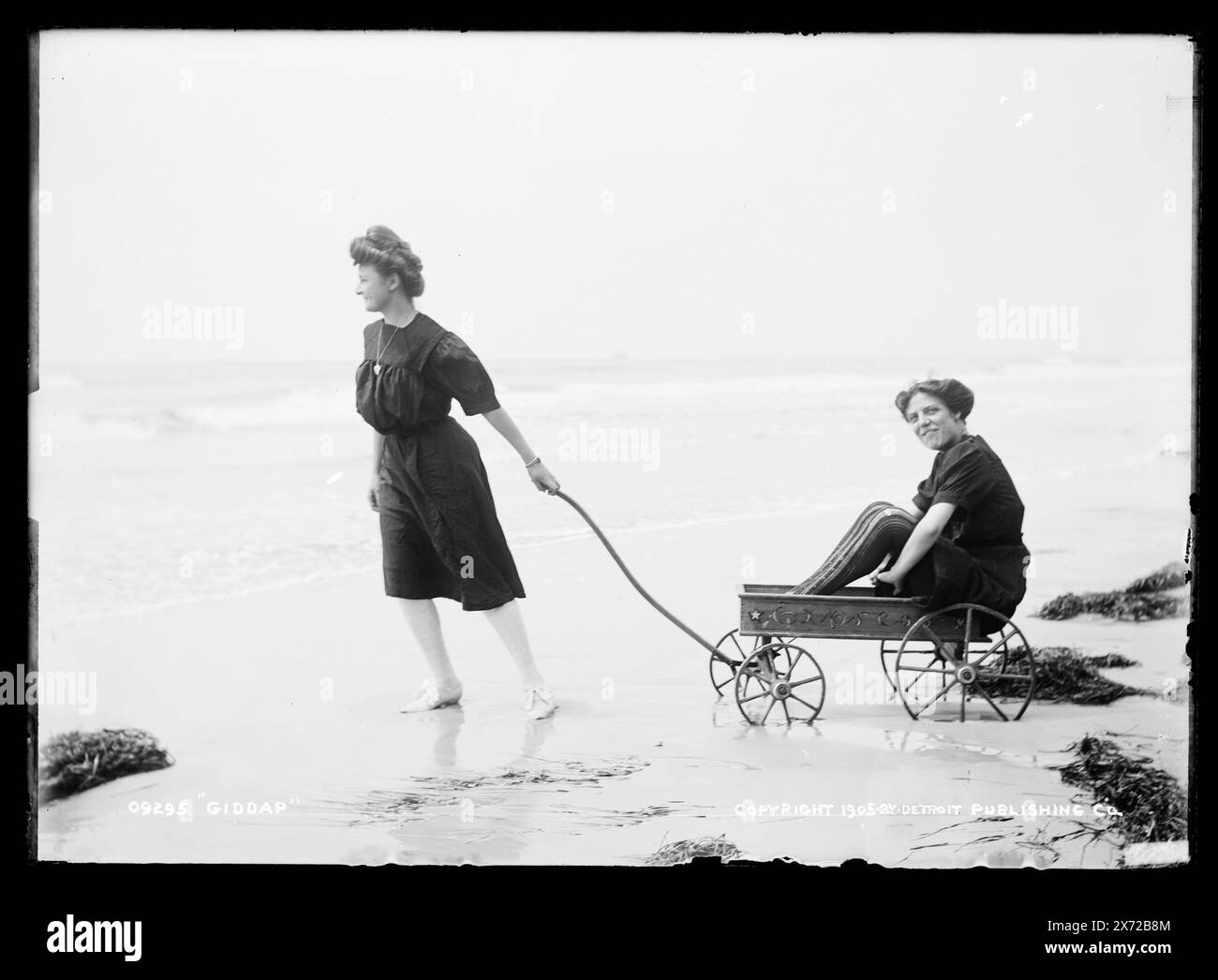 Bathing carts Black and White Stock Photos & Images - Alamy