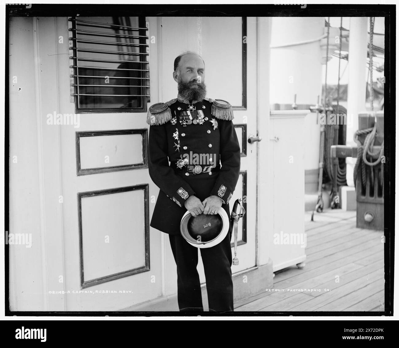 à flot Cut Out Stock Images & Pictures - Alamy