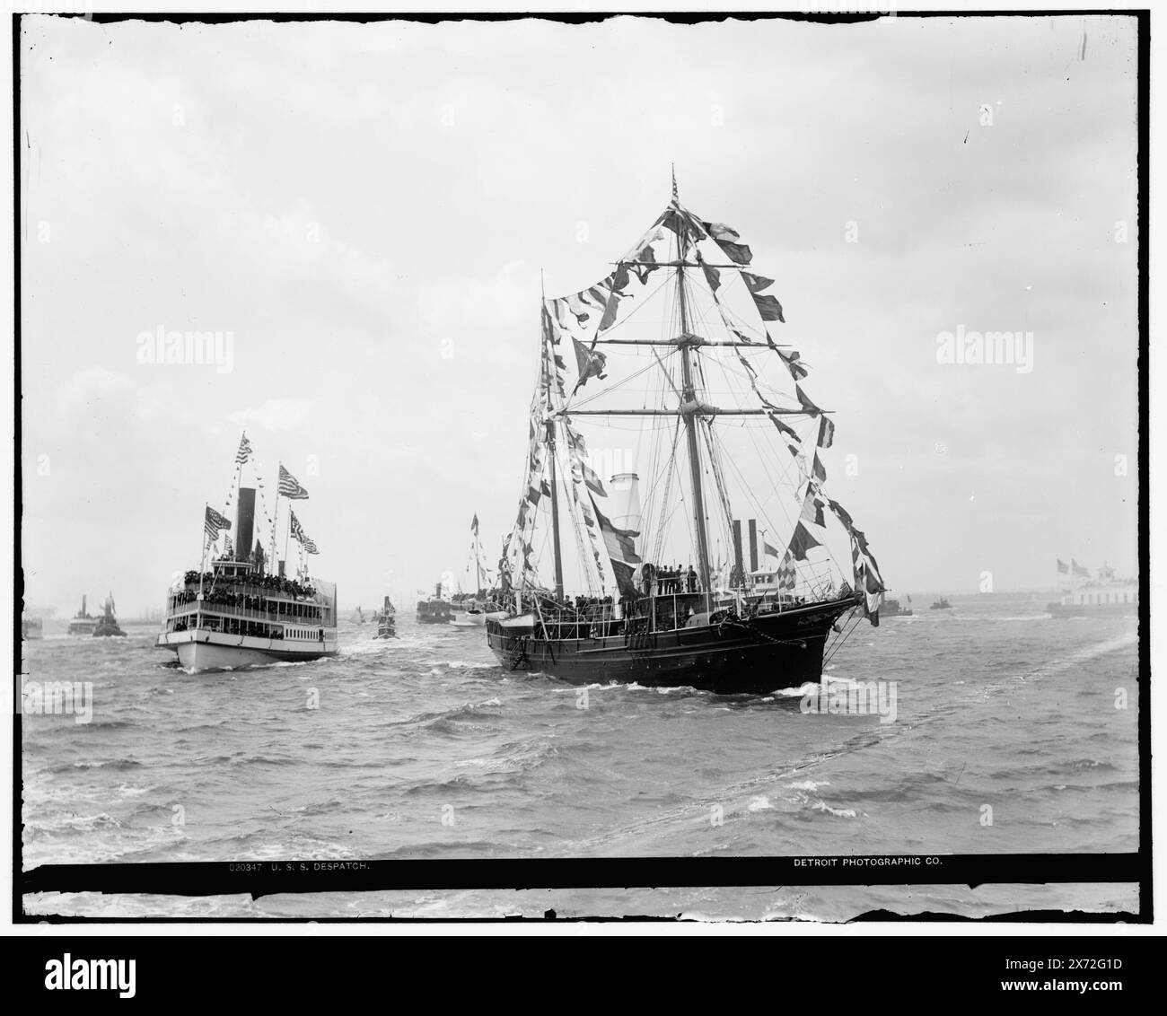 Despatch dispatch boat hi-res stock photography and images - Alamy