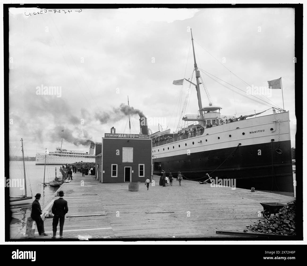 Manitou dock hi-res stock photography and images - Alamy