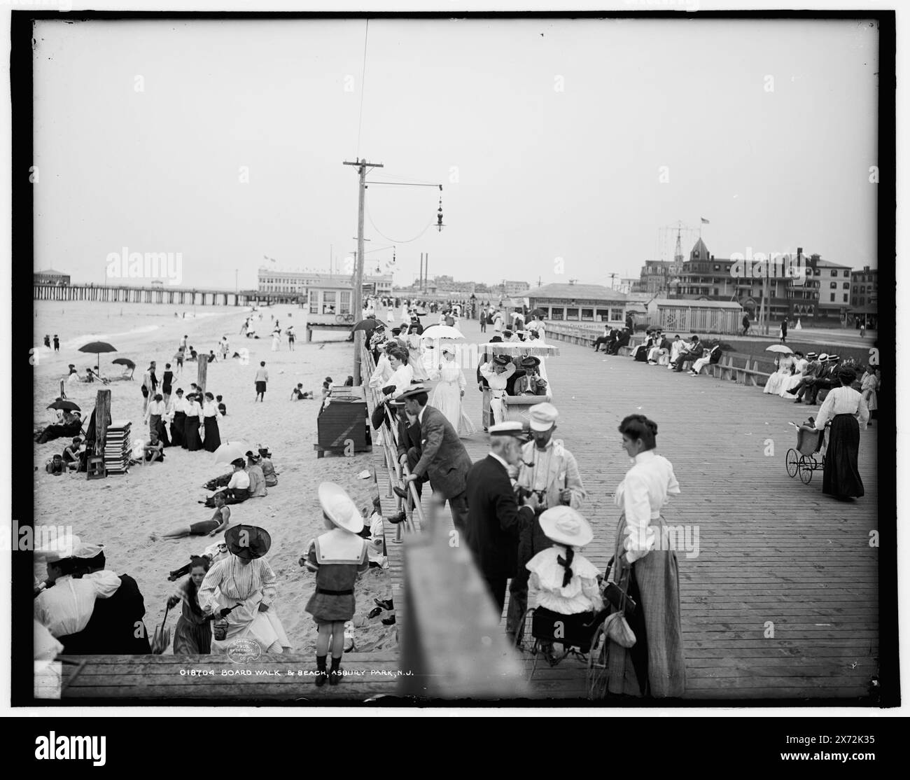 New buildings on beach Black and White Stock Photos & Images - Alamy