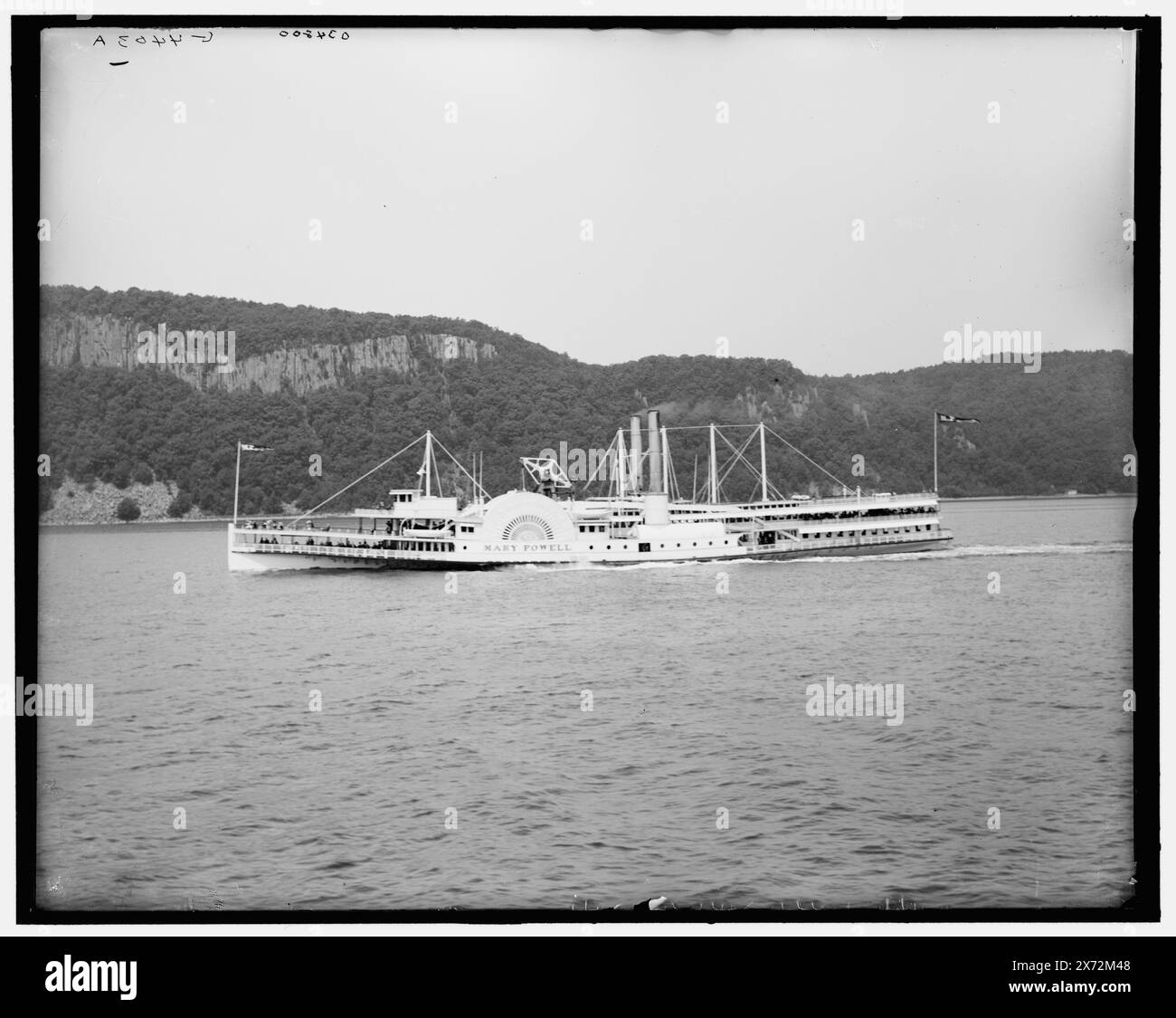 Mary powell ship hi-res stock photography and images - Alamy