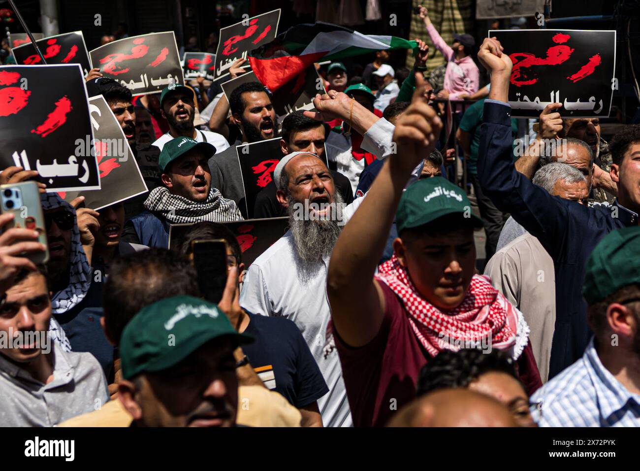 Amman, Downtown, Jordan. 17th May, 2024. Pro-Palestine demonstrations ...