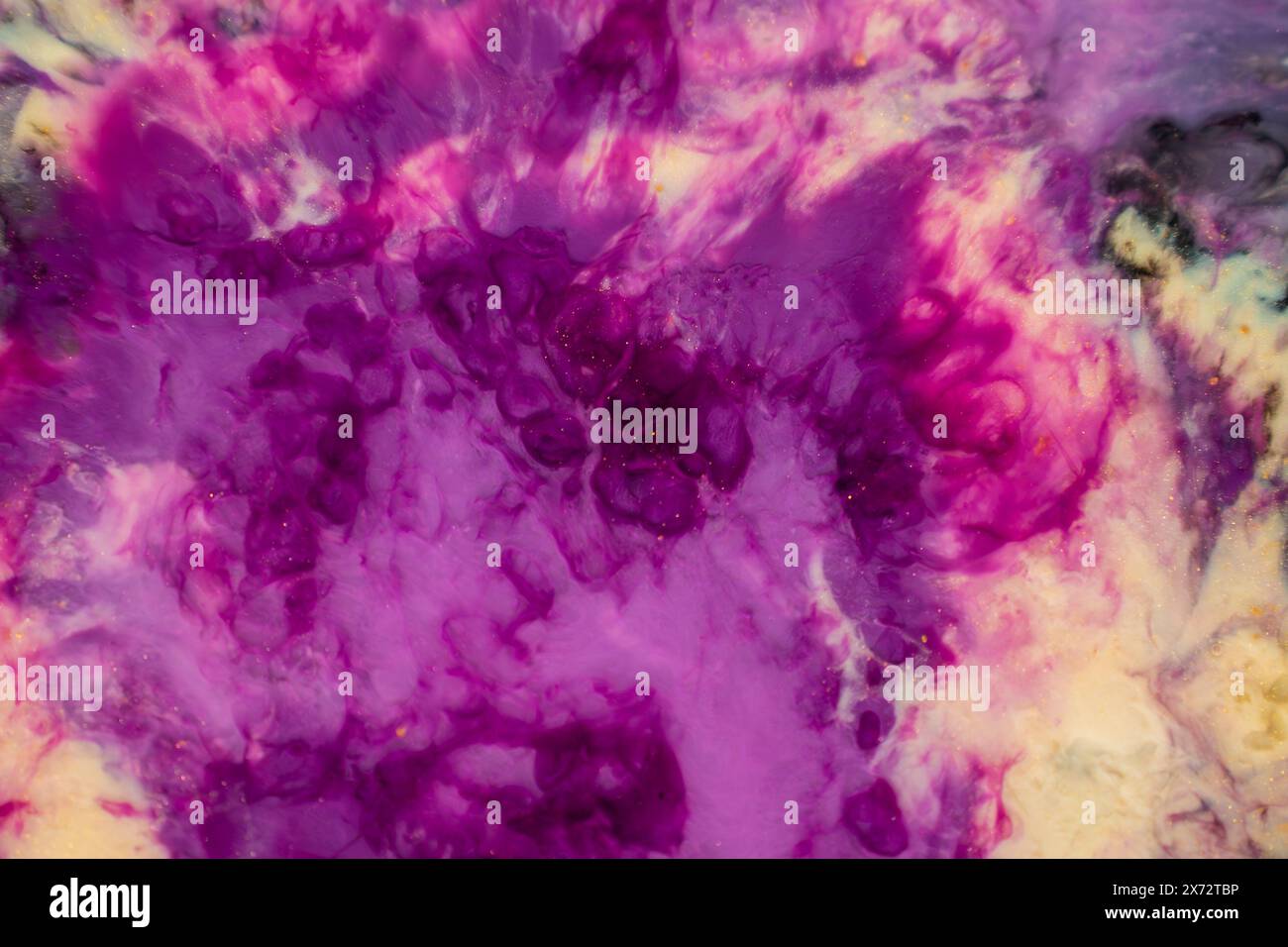 Pink purple ink mixing in hi-res stock photography and images - Alamy