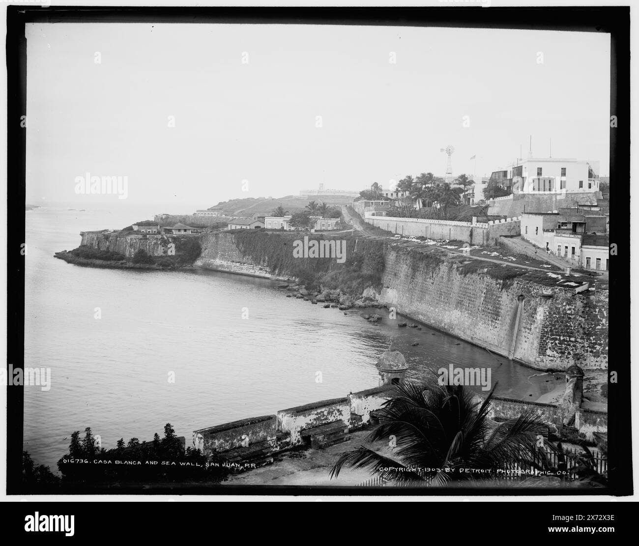 Casa Blanca and sea wall, San Juan, P.R., Detroit Publishing Co. no ...