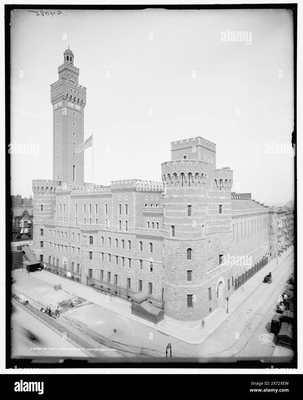 Seventy first regiment new york city hi-res stock photography and ...