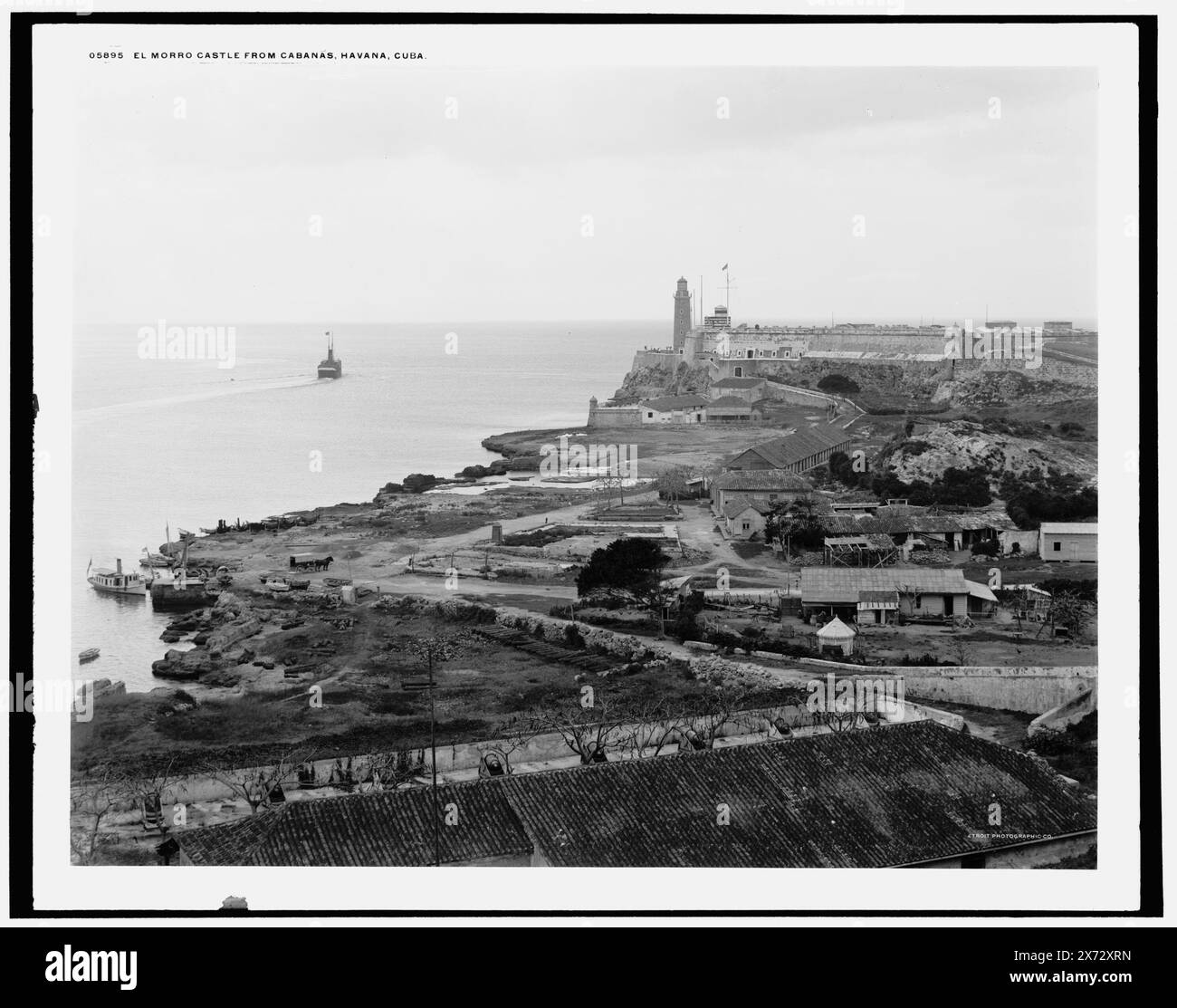 Fort waterfront in havana cuba Black and White Stock Photos & Images ...
