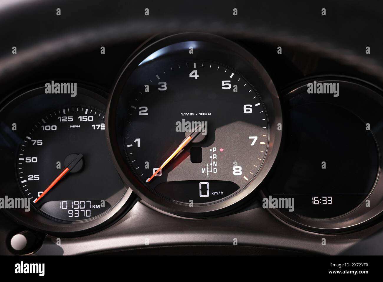 Speedometer tachometer modern car hi-res stock photography and images ...