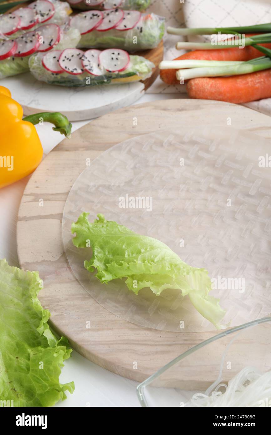 Dim sum paper hi-res stock photography and images - Alamy