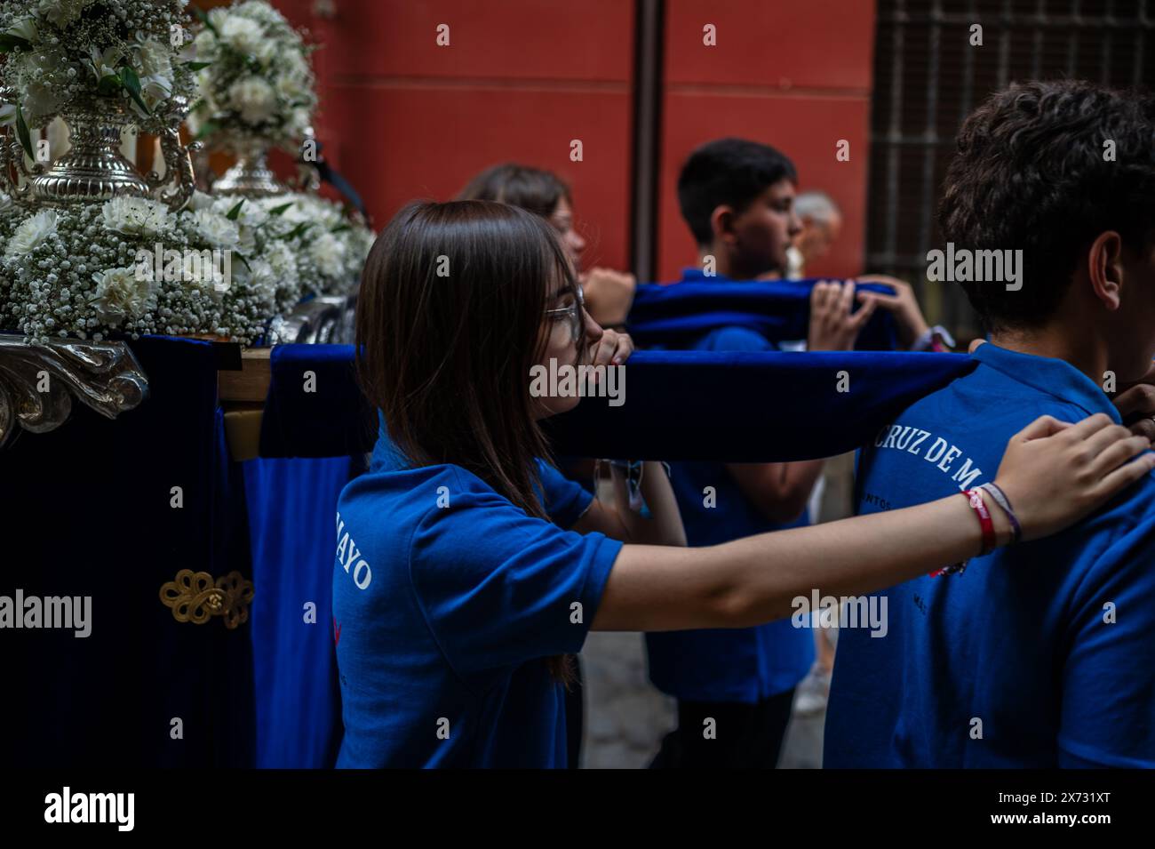 Tenth departure of the Cruz de Mayo, May Cross procession of the ...