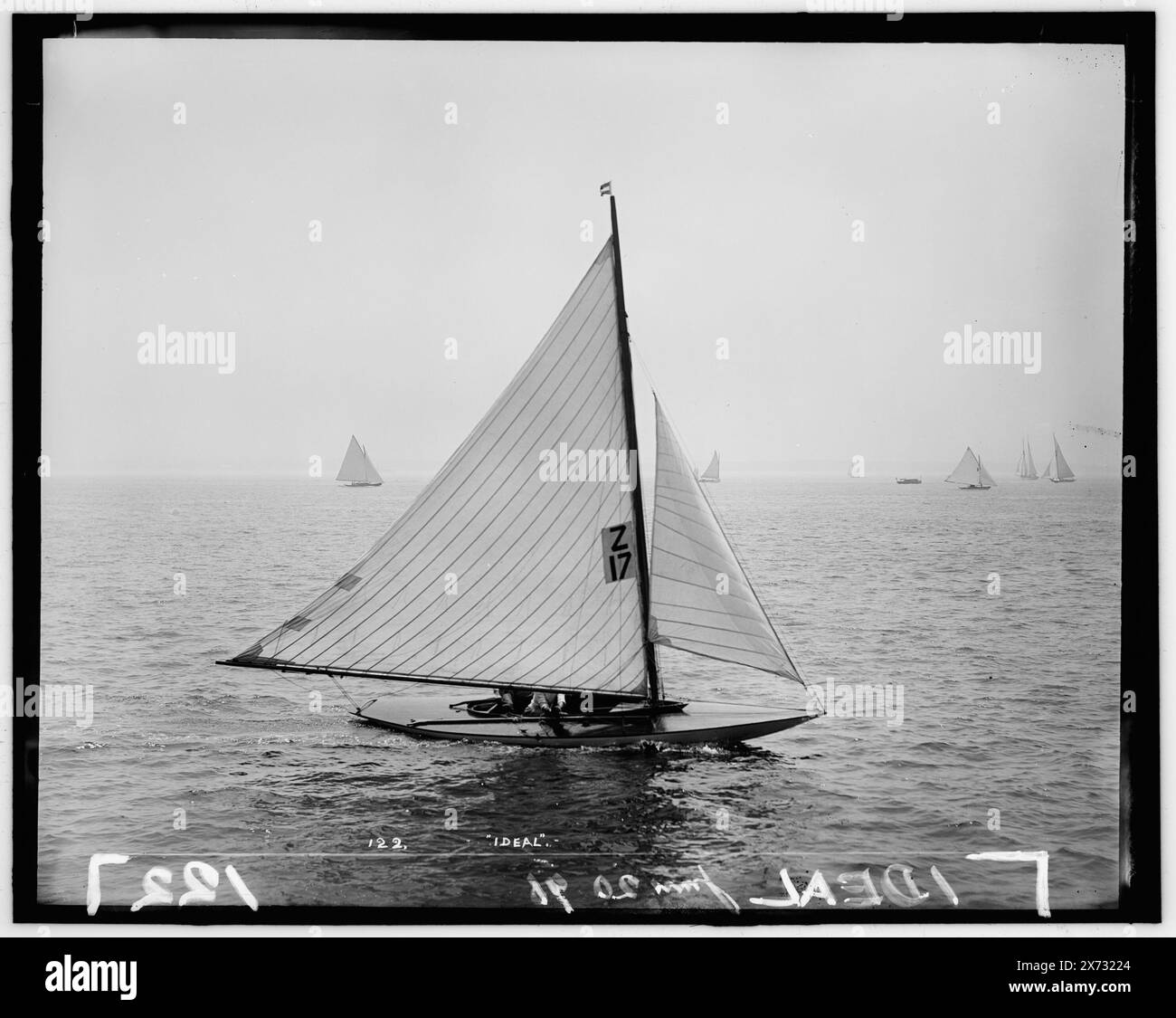Ideal sloop hi-res stock photography and images - Alamy