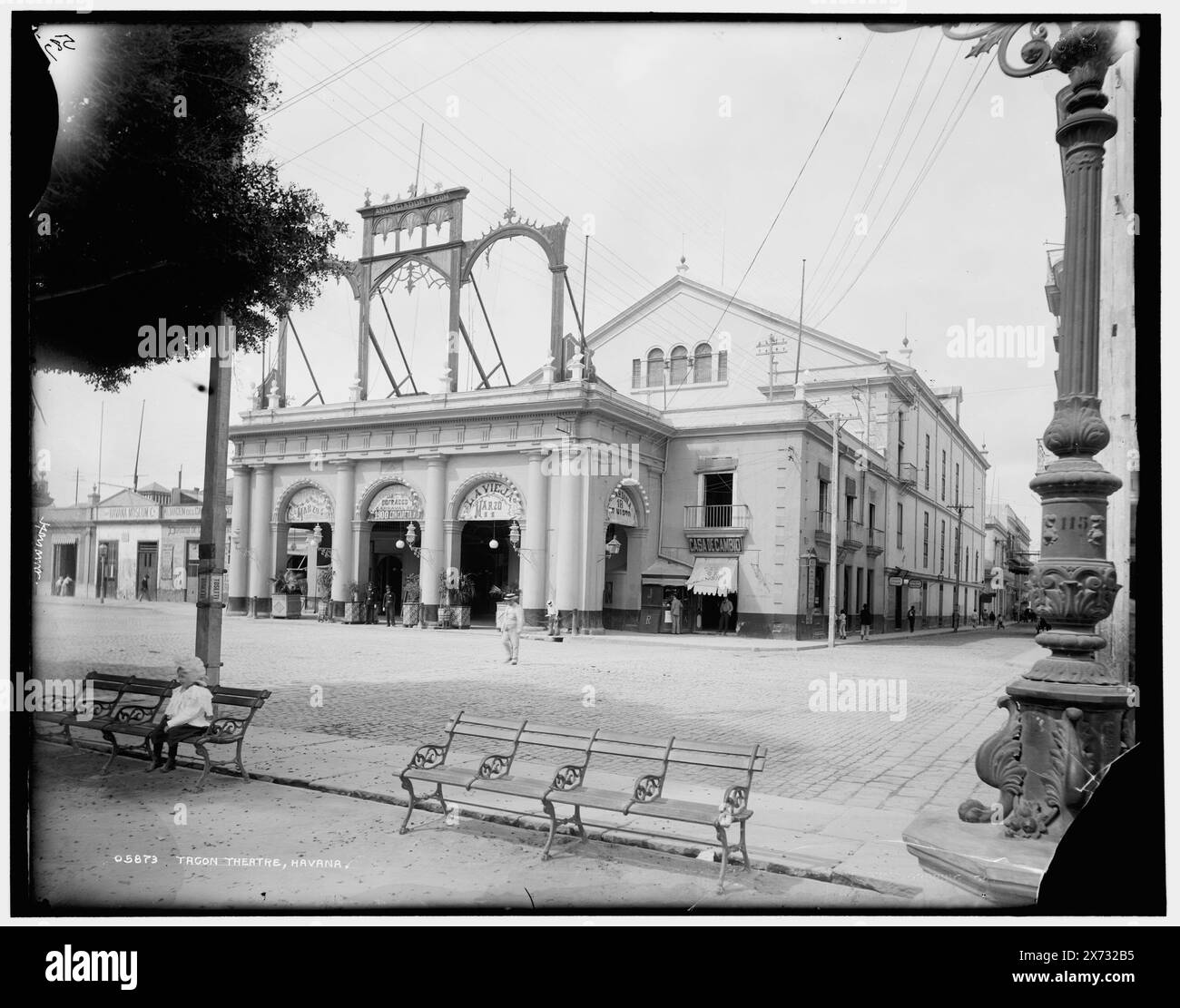 Co nacional Black and White Stock Photos & Images - Alamy