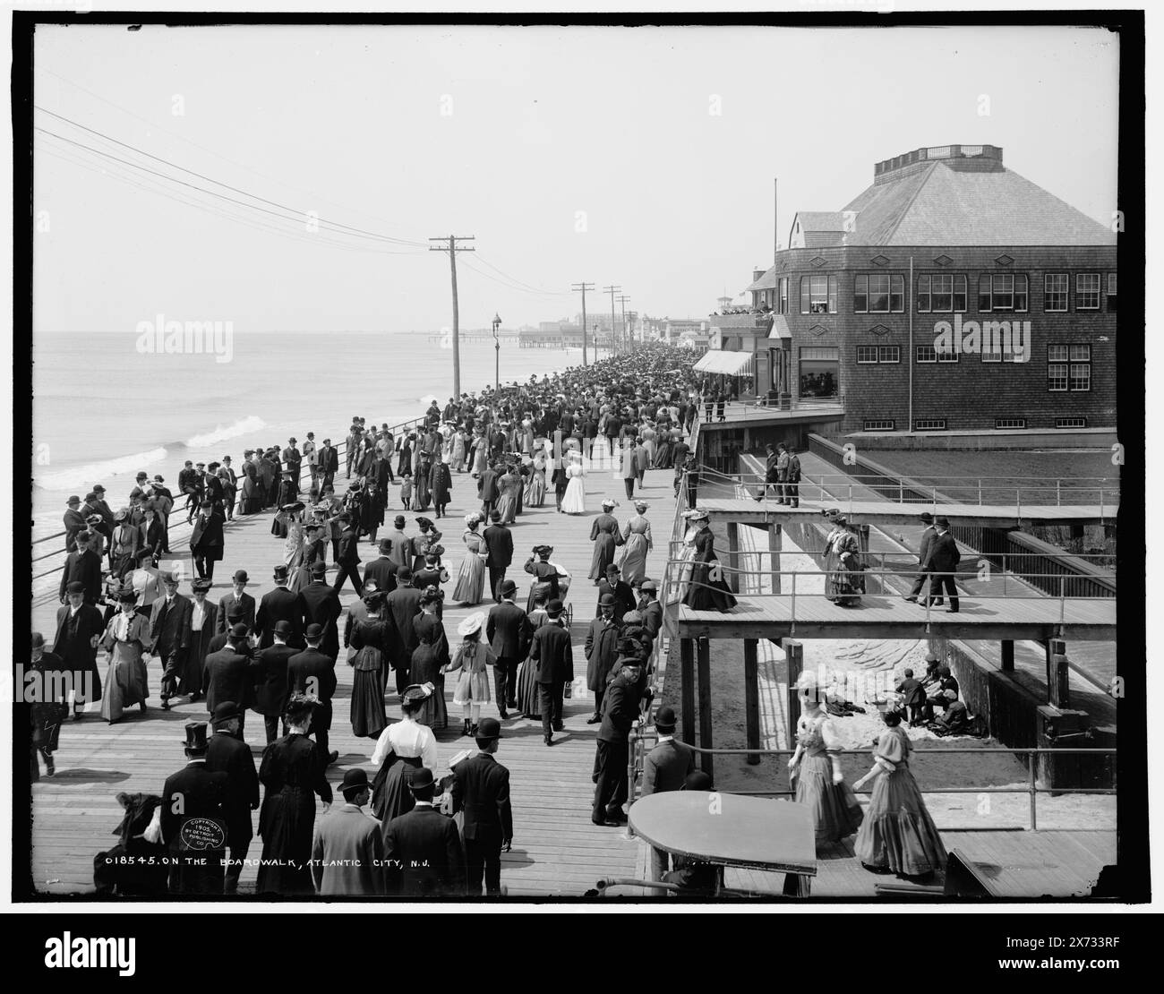Atlantic ci Black and White Stock Photos & Images - Alamy
