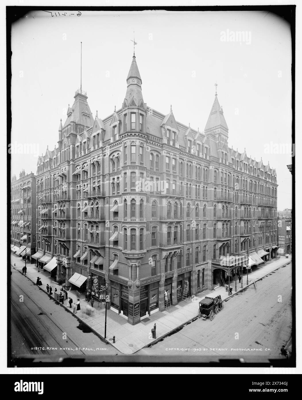 Saint ryan Black and White Stock Photos & Images - Alamy