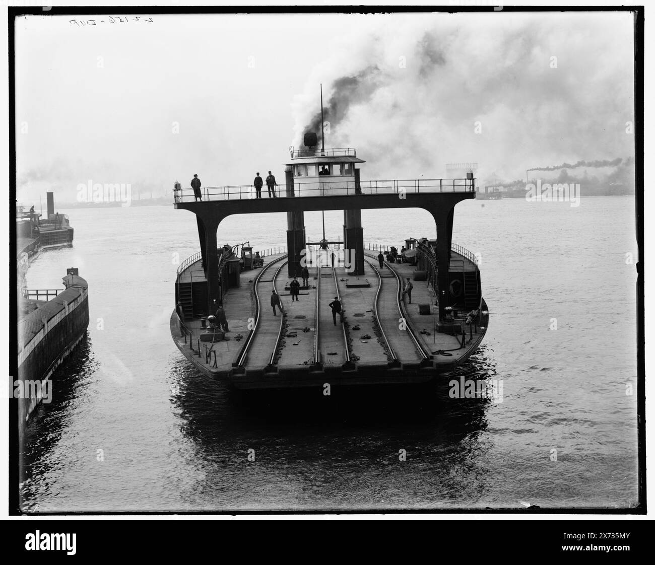 Hull waterfront Cut Out Stock Images & Pictures - Alamy