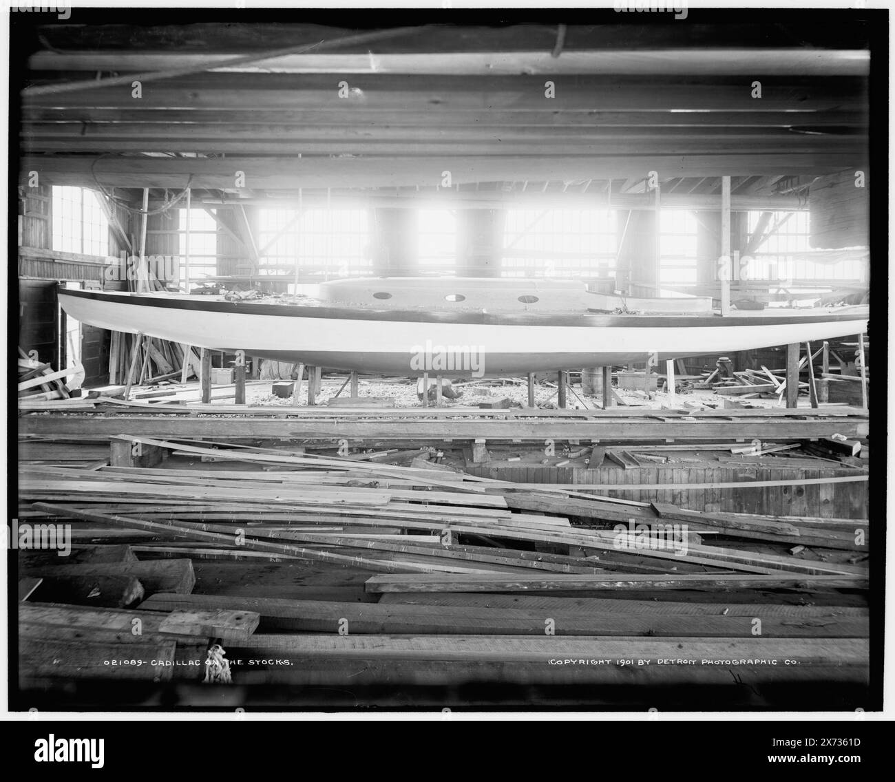 Ship fabrication Black and White Stock Photos & Images - Alamy