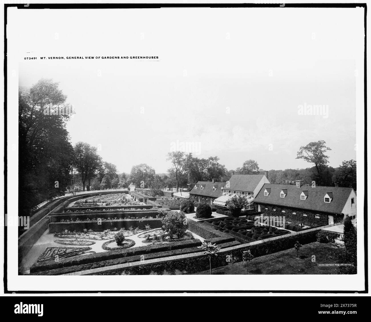 George fountain Cut Out Stock Images & Pictures - Alamy