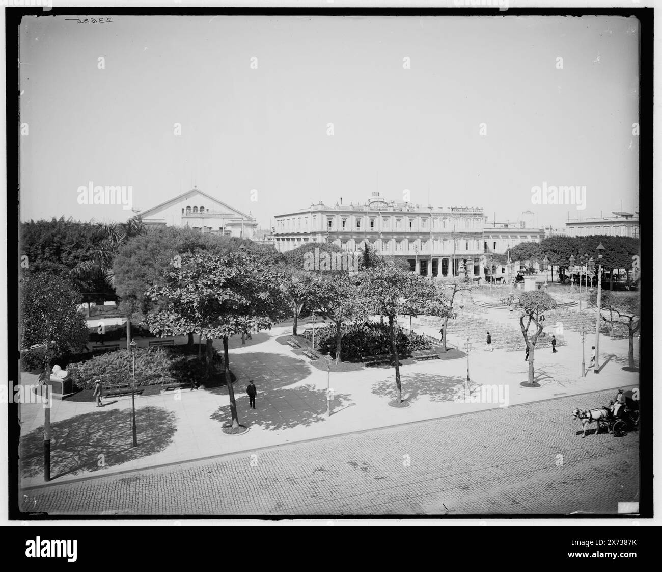 Co nacional Black and White Stock Photos & Images - Alamy