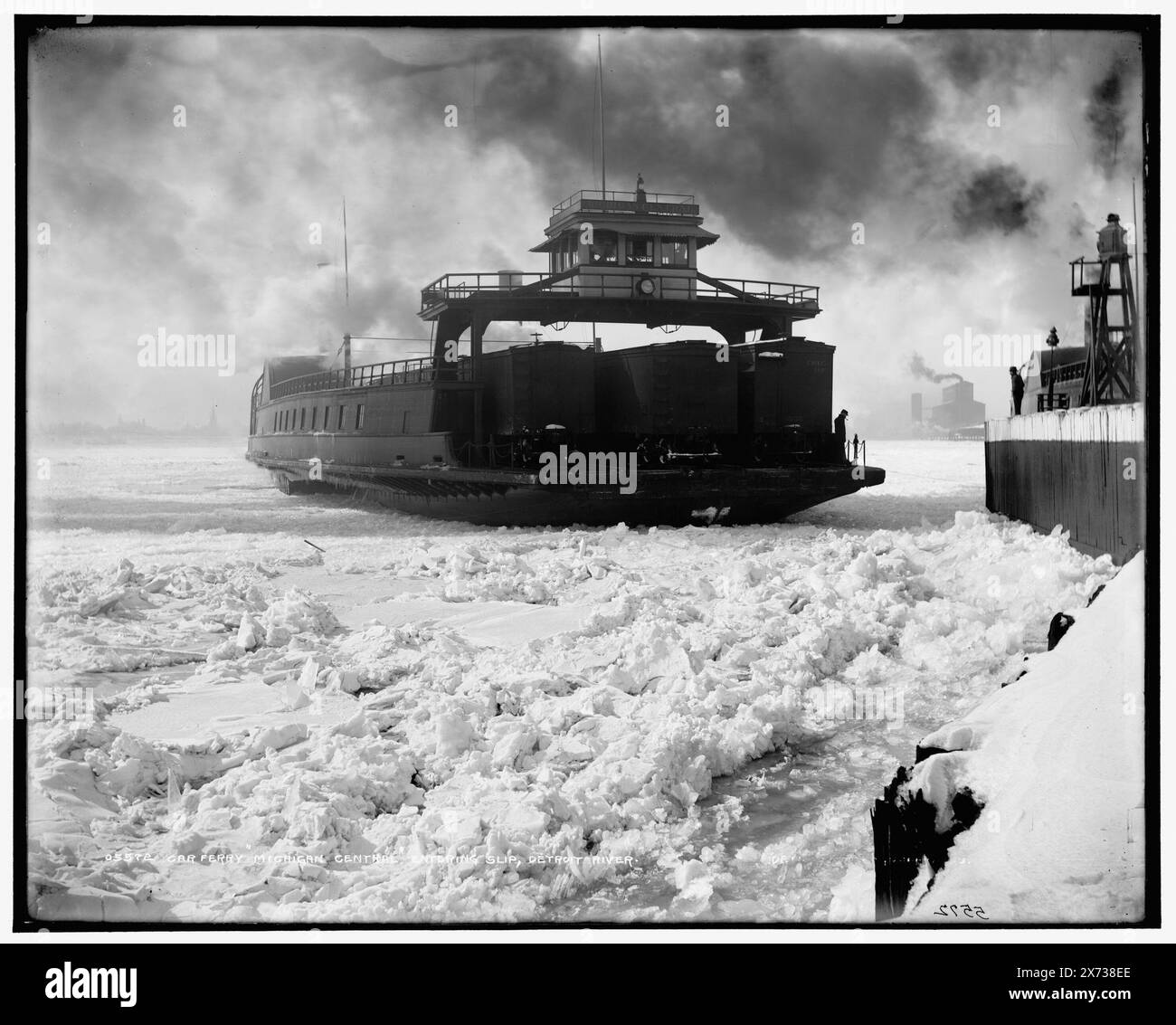 Central ferry Cut Out Stock Images & Pictures - Alamy