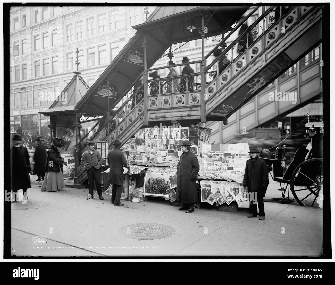 Historic nyc archival Black and White Stock Photos & Images - Alamy