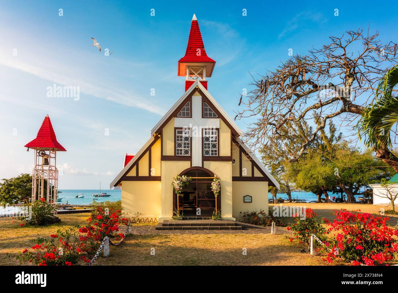 Red church at Cap Malheureux village, Mauritius Island. Notre Dame de ...