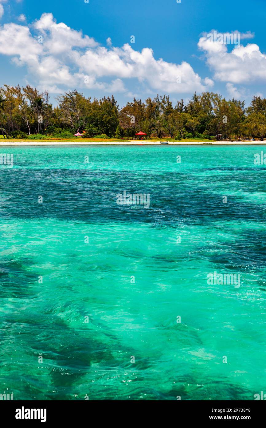 Tropical beach scenery, vacation in paradise island Mauritius. Dream ...