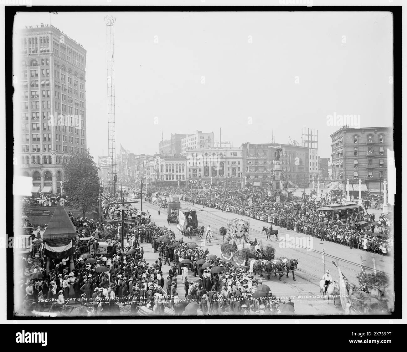 Floats in civic & industrial parade, Detroit bi-centenary celebration ...