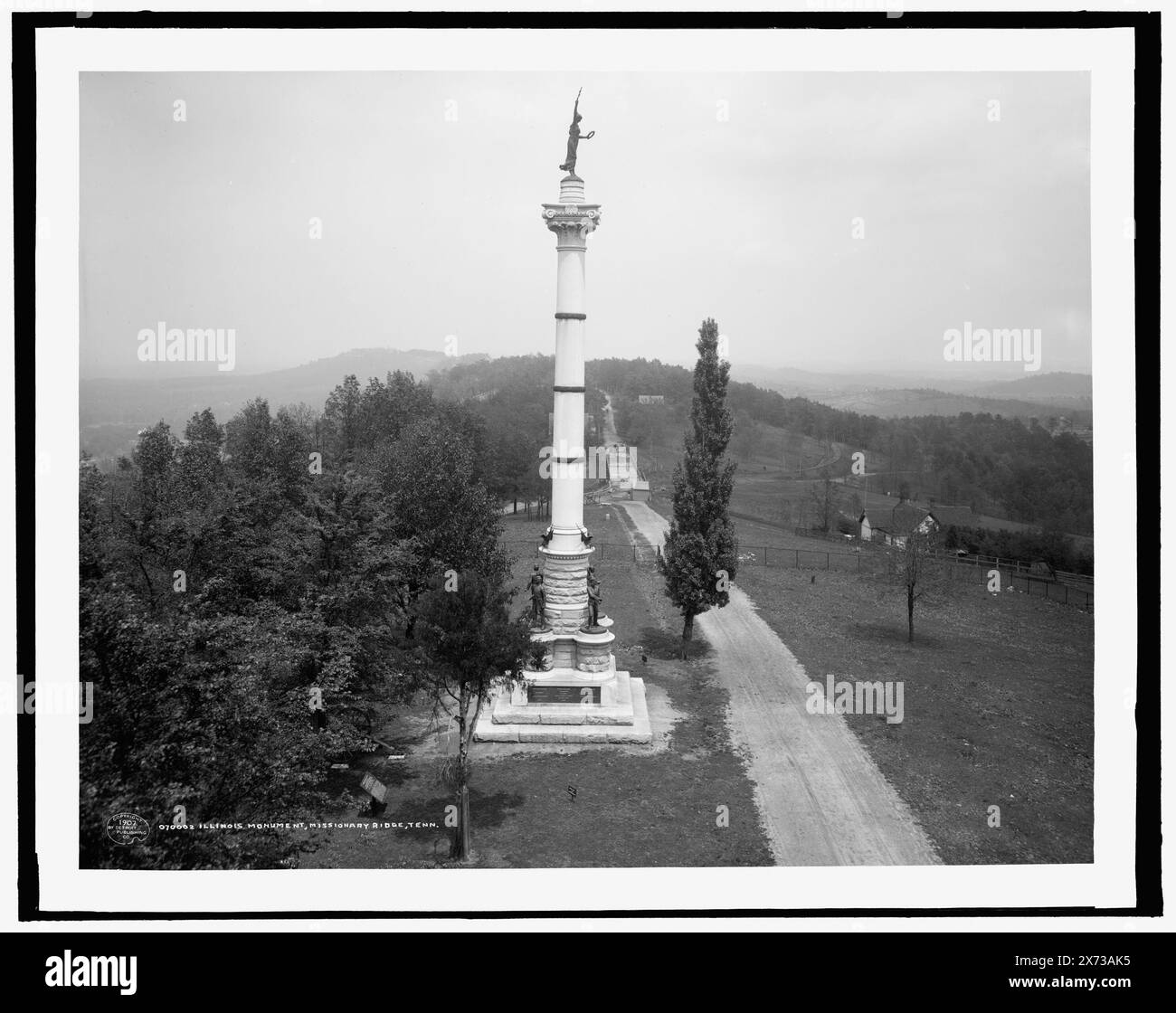 Illinois Monument, Missionary Ridge, Tenn., "G 4230" on negative ...