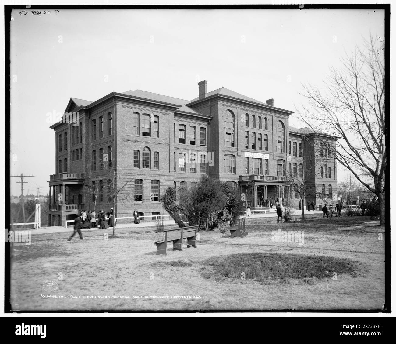 50 p building Cut Out Stock Images & Pictures - Alamy