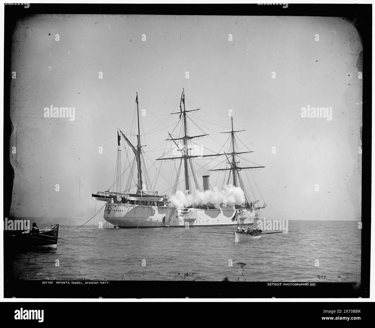 Cruisers warships spanish hi-res stock photography and images - Alamy