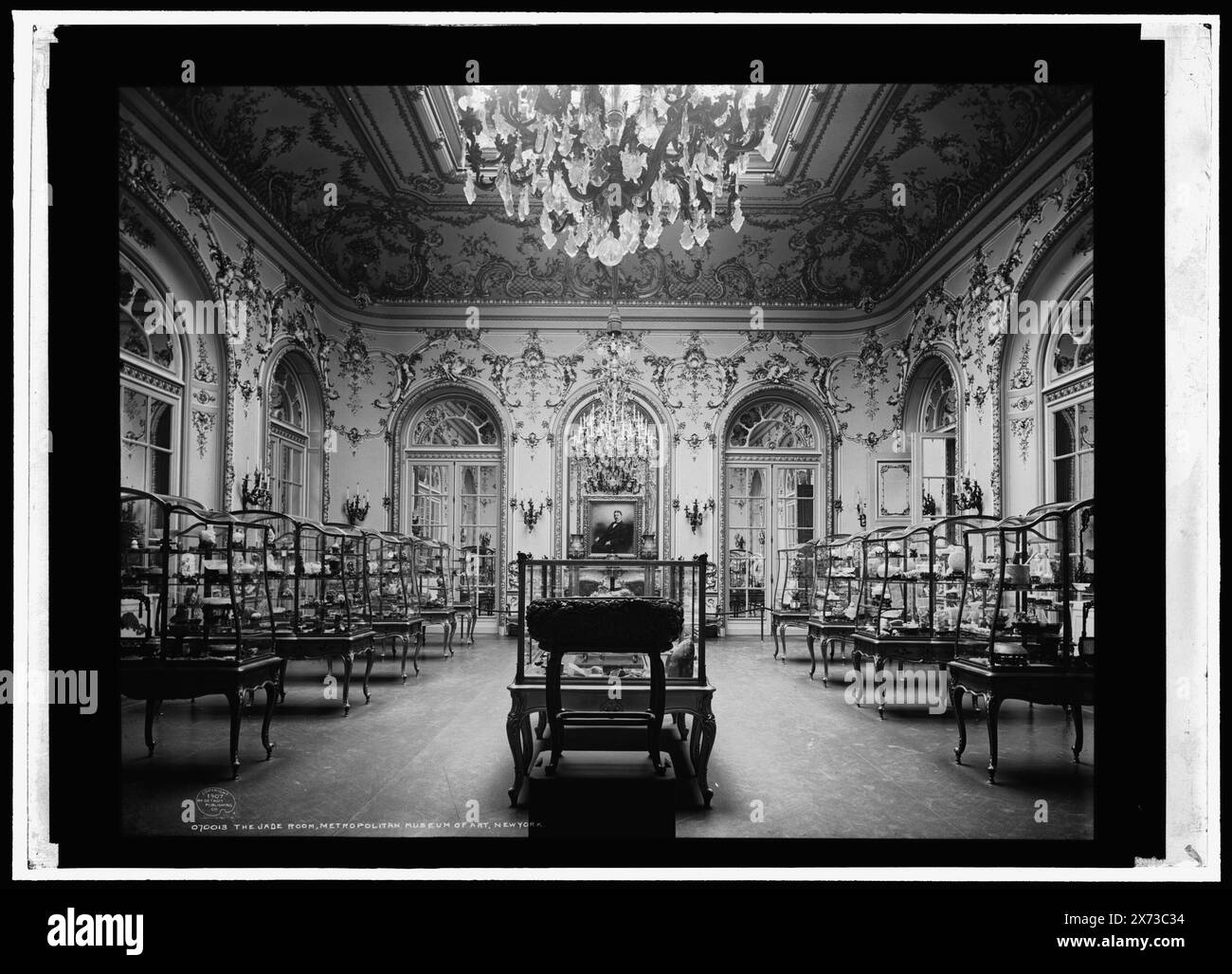 Jade art objects hi-res stock photography and images - Alamy