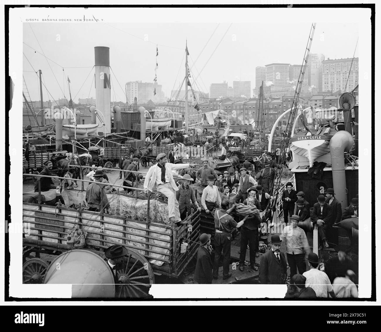Banana docks, New York, N.Y., "402[, .]" on negative., Detroit ...