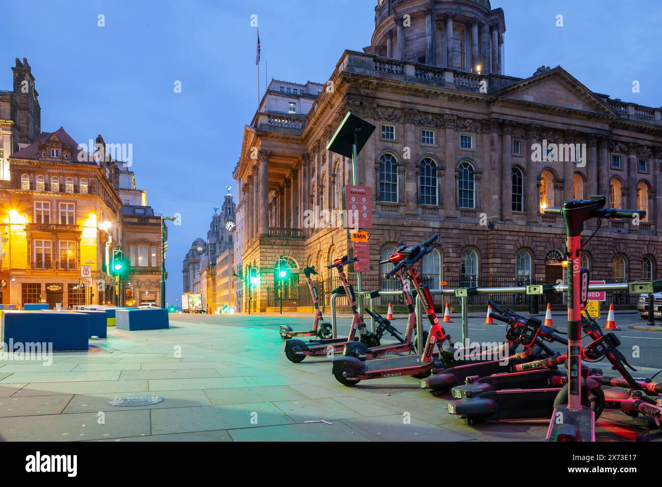 Town Hall building in Liverpool city centre, England Stock Photo - Alamy