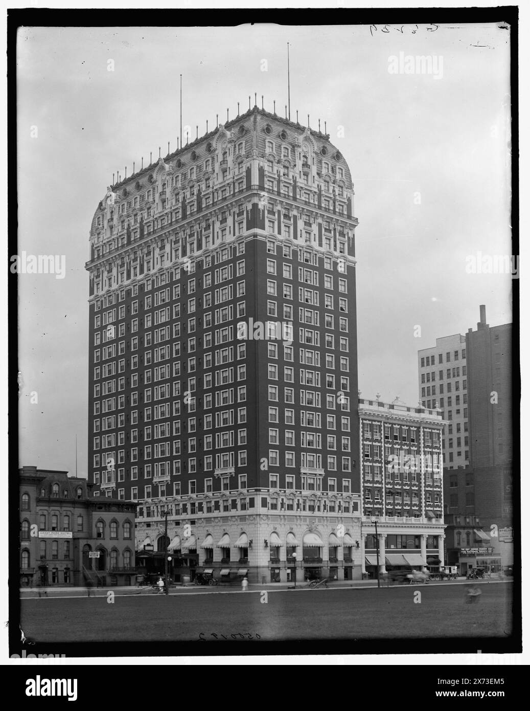 Blackstone hotel chicago Cut Out Stock Images & Pictures - Alamy