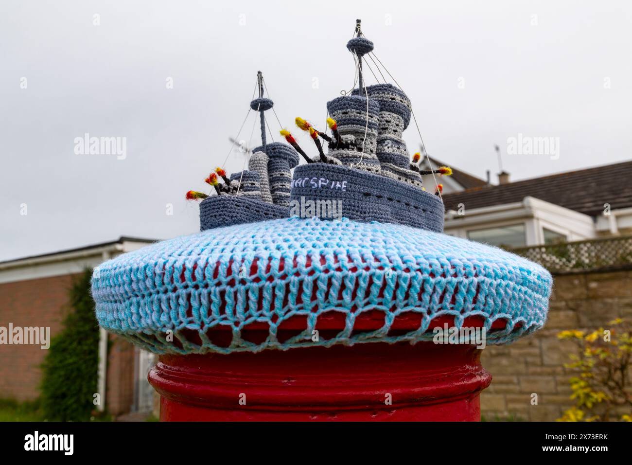 Poole, Dorset, UK. 17th May 2024. Postbox topper to commemorate 80th ...
