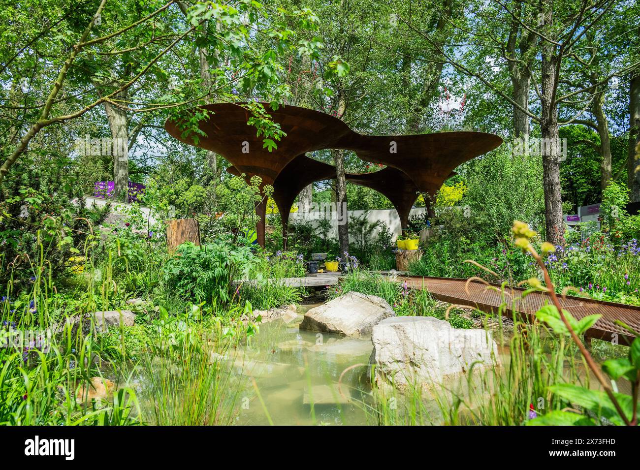 Designed by tom massey and je ahn hi-res stock photography and images ...