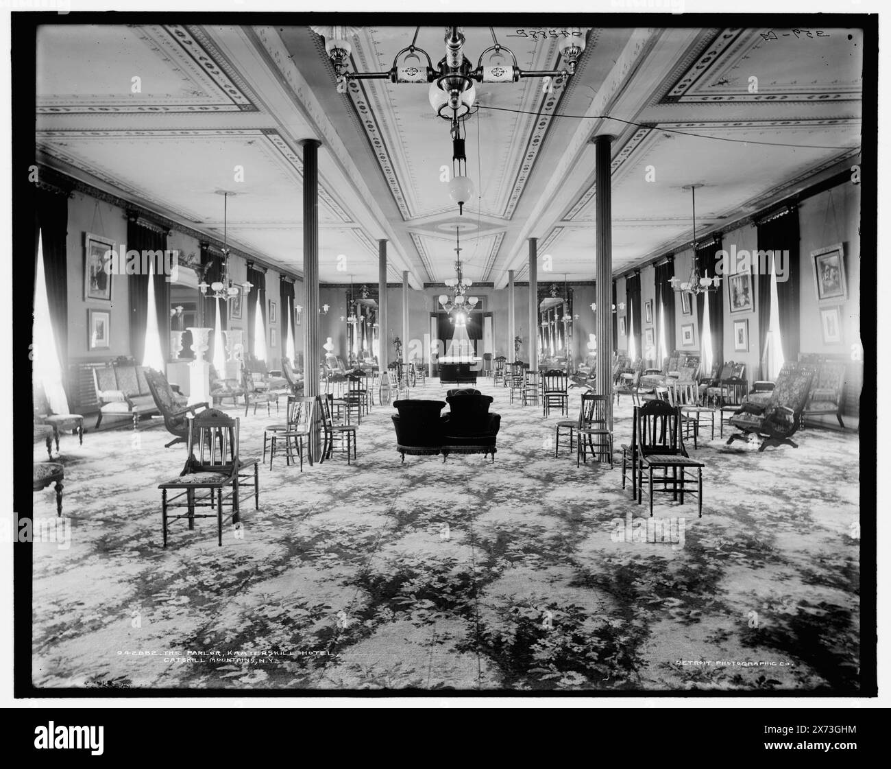 Kaaterskill hotel Black and White Stock Photos & Images - Alamy