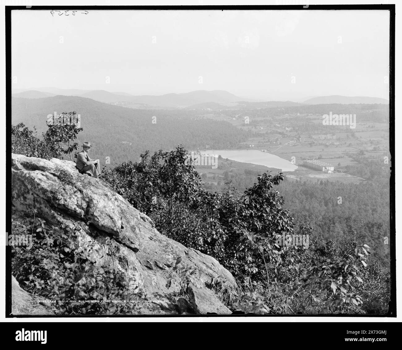 On edge cliffs Black and White Stock Photos & Images - Alamy