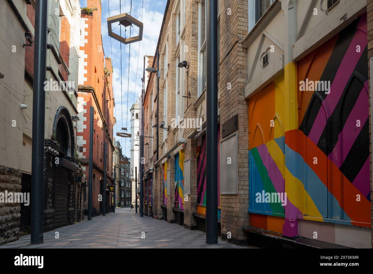 Backstreet in Liverpool city centre, England Stock Photo - Alamy