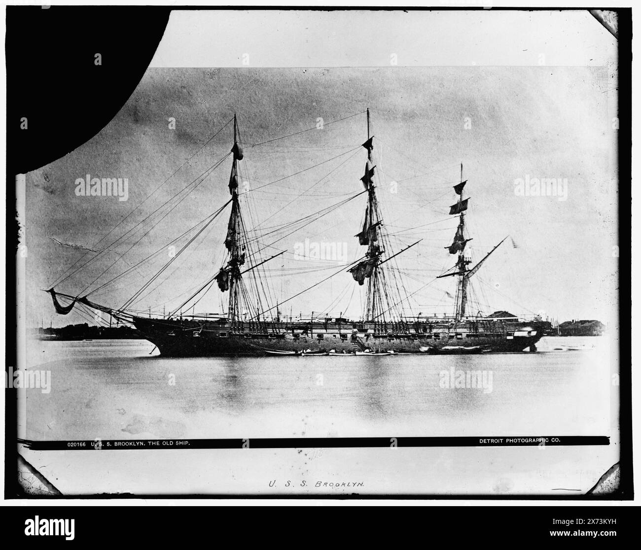 Brooklyn screw sloop hi-res stock photography and images - Alamy