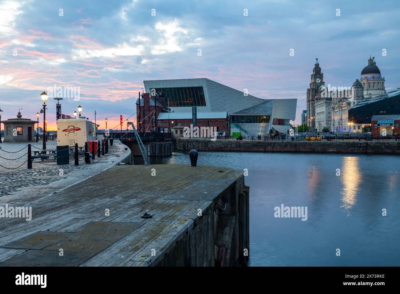 Sunset at Hartley Quay in Liverpool Stock Photo - Alamy