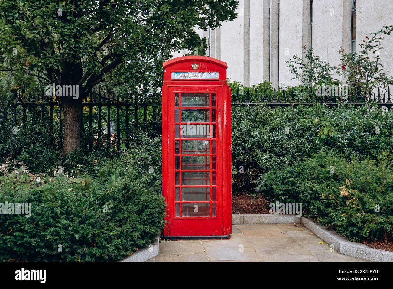 Iconic red telephone boxes in central London Stock Photo - Alamy