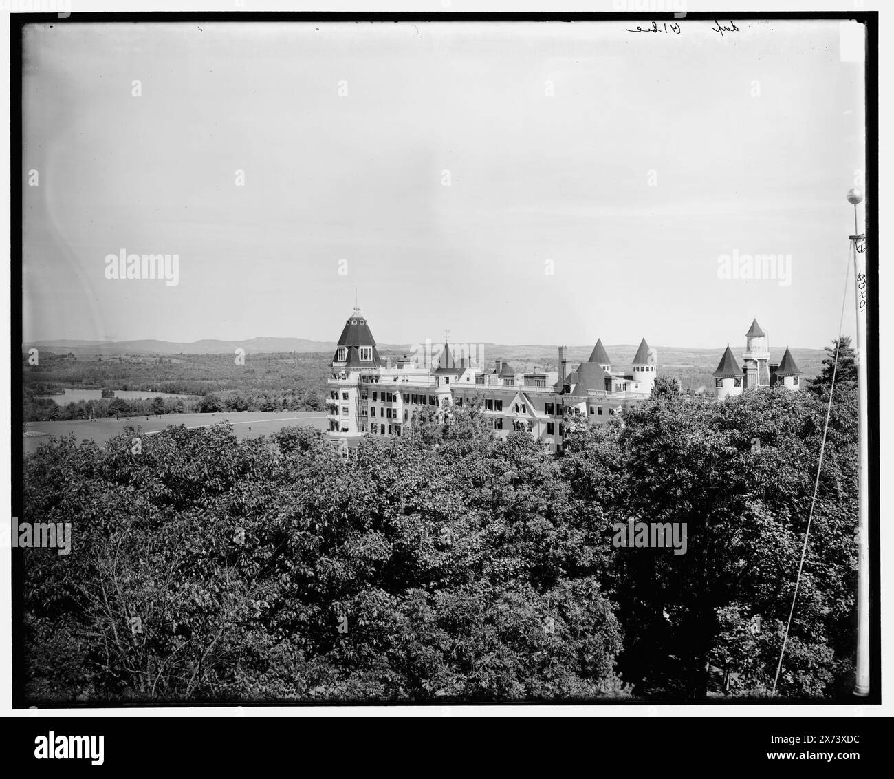Maine state house Black and White Stock Photos & Images - Alamy